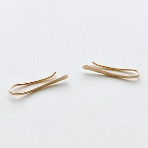 Hammered EAR CRAWLER, Gold Ear Crawlers, Ear Climbers, Ear Cuff, Simple ...