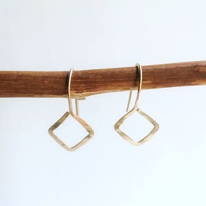 SQUARE DROP Earrings, DANGLE Earrings, Hammered Wire, 14K Gold Filled ...