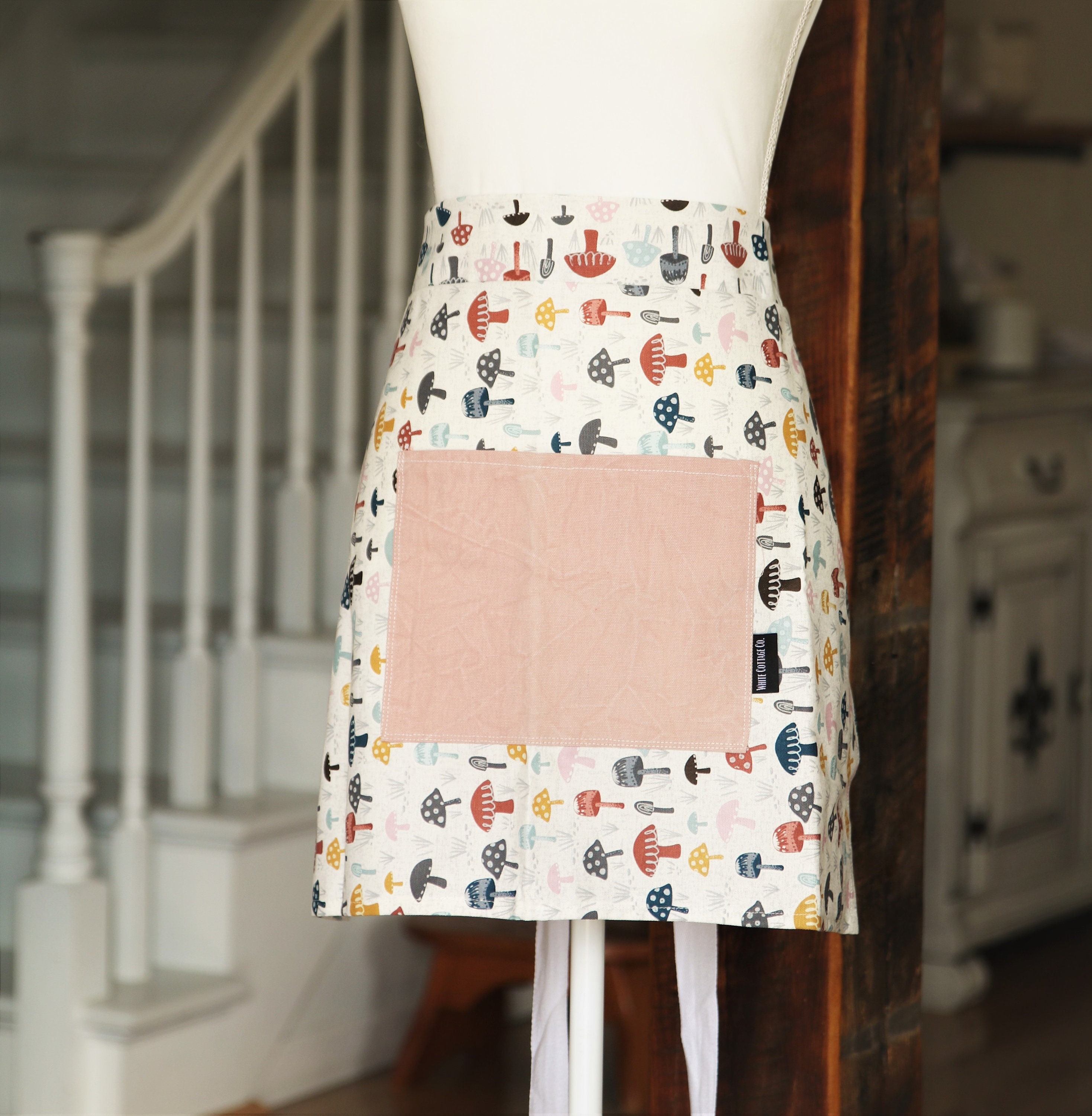 Farmhouse Waist Apron, Gardener's Apron, Farmhouse Apron, Summer Apron ...