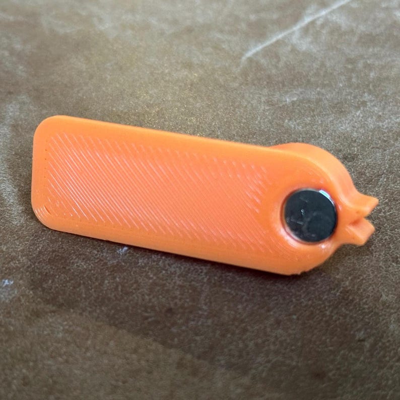 String Art Nail Holder / Finger Saver - Etsy