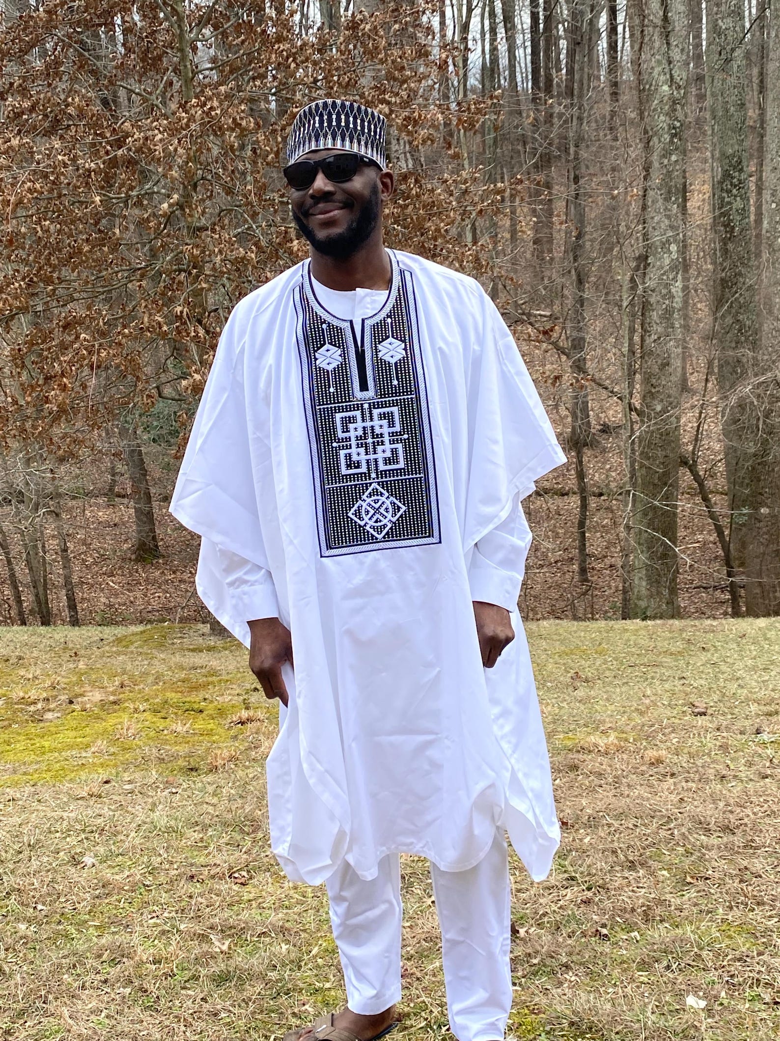 White African Agbada Suit for Men: Nigerian Wedding Outfit With Hat - Etsy