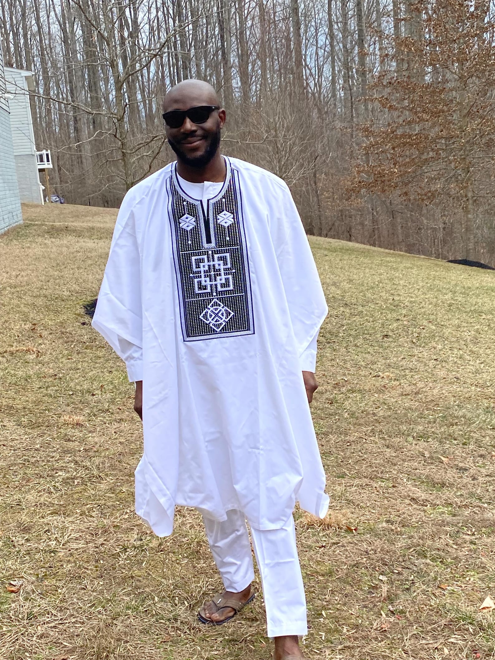 White African Agbada Suit for Men: Nigerian Wedding Outfit With Hat - Etsy
