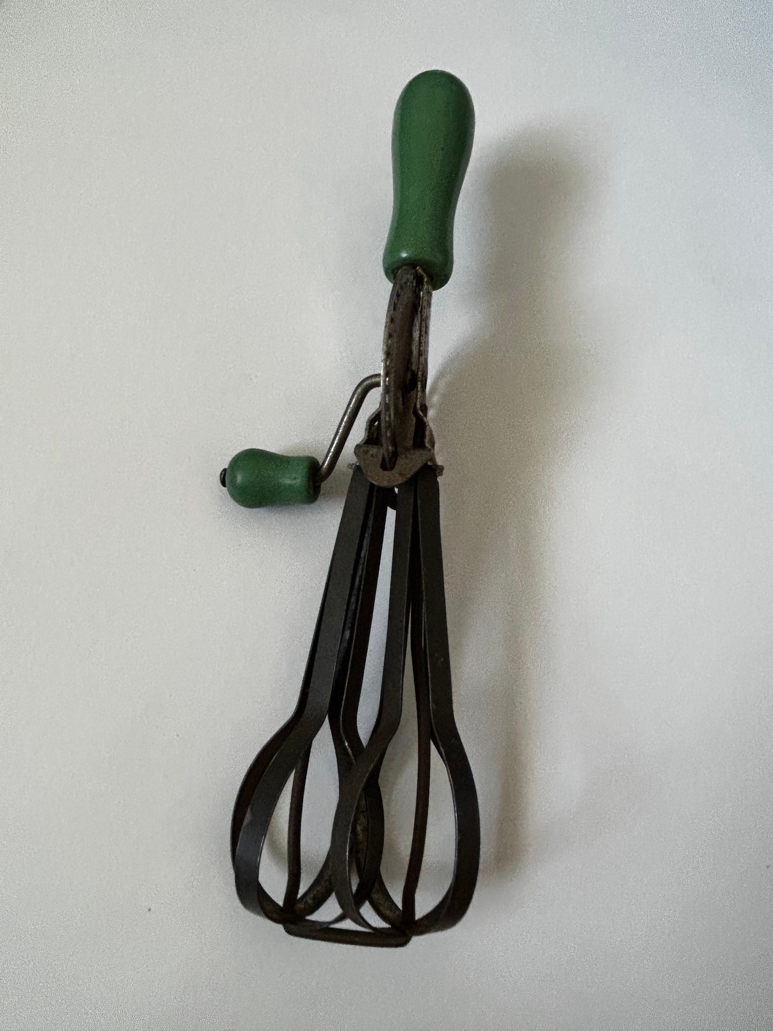Vintage Antique Metal Hand Held Manual Mixer Egg Beater Whisk Wood ...