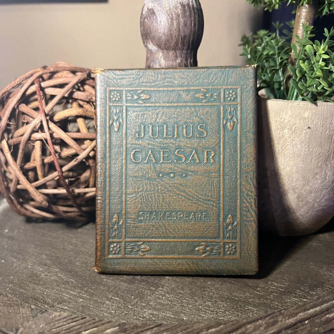 Julius Caesar Miniature 1920's Shakespeare Green Leatherette Rare Antique Little Leather Library ...