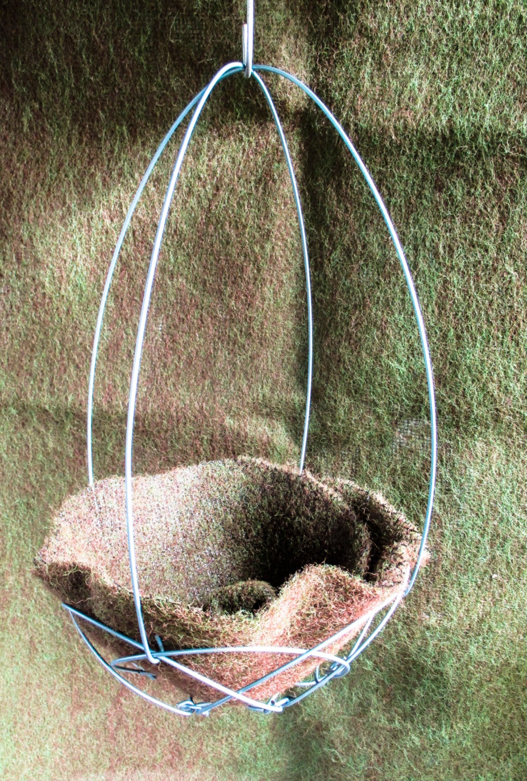 EAL DIY 25cm Hanging Basket Kit With Matching Liner, Ready to Put ...