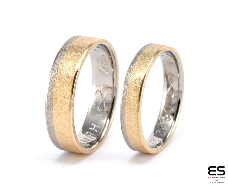 Ausgefallene Eheringe aus Weissgold un Gelbgold, moderne Eheringe ...