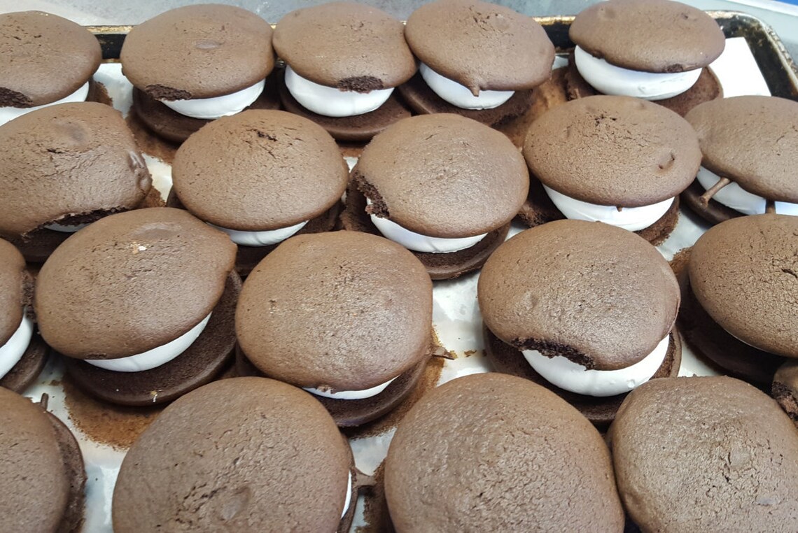 Maine Original Whoopie Pie Dozen - Etsy