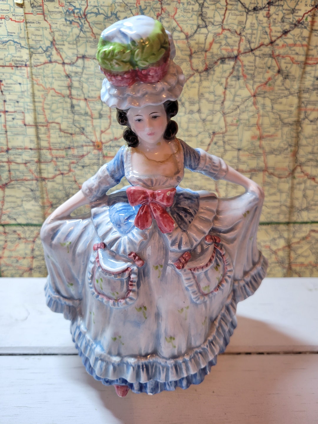 Vintage Schmid Victorian Porcelain Lady Music Box: Mozart's Minuet - Etsy