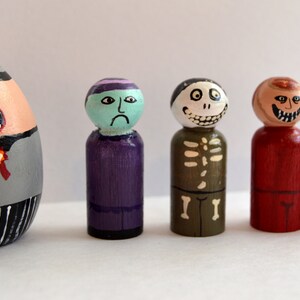 Halloween/ Nightmare Peg Dolls - Etsy