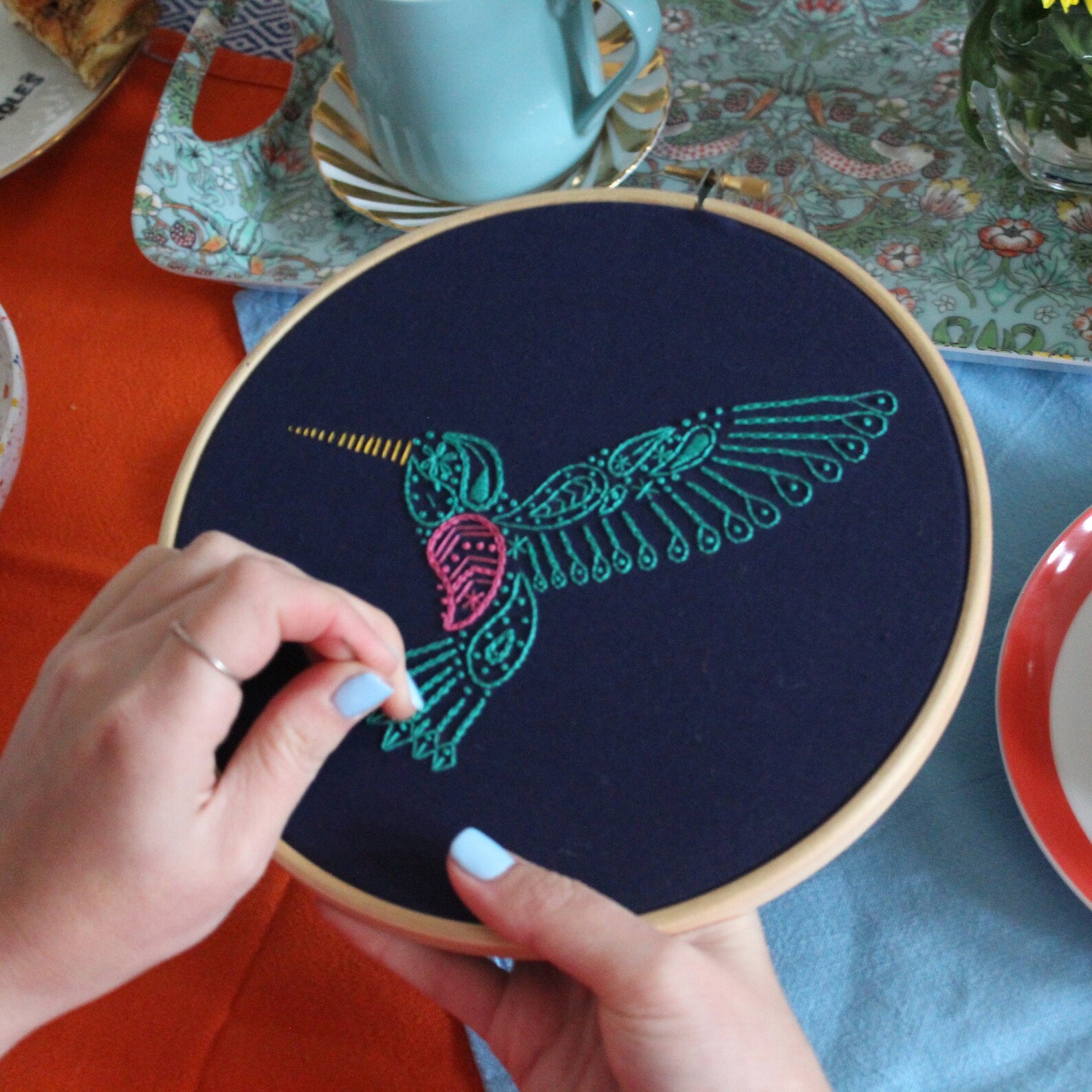 Hummingbird Embroidery Kit Craft Kit for Beginners Paisley - Etsy