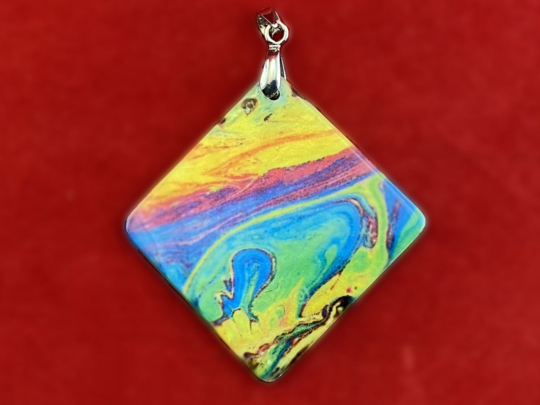 Colorful Paint Swirl Lumashell Necklace - Etsy