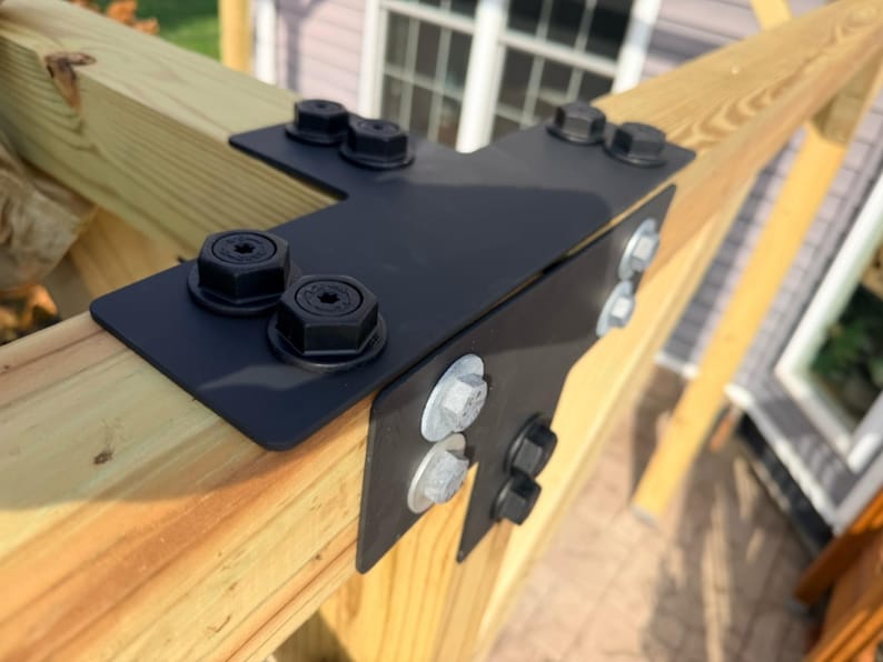 Posthugger™ 4×4 Upright to 6×6 or 2×6 Horizontal Wood Posts | Outside ...