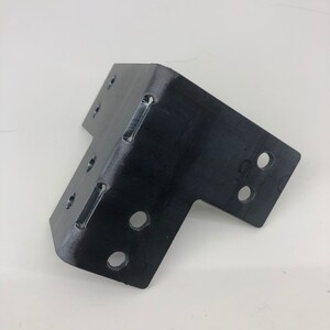 Posthugger™ Brackets for True 2.5"x2.5", 2"x2", or 1.5”x1.5” Posts | 1/ ...