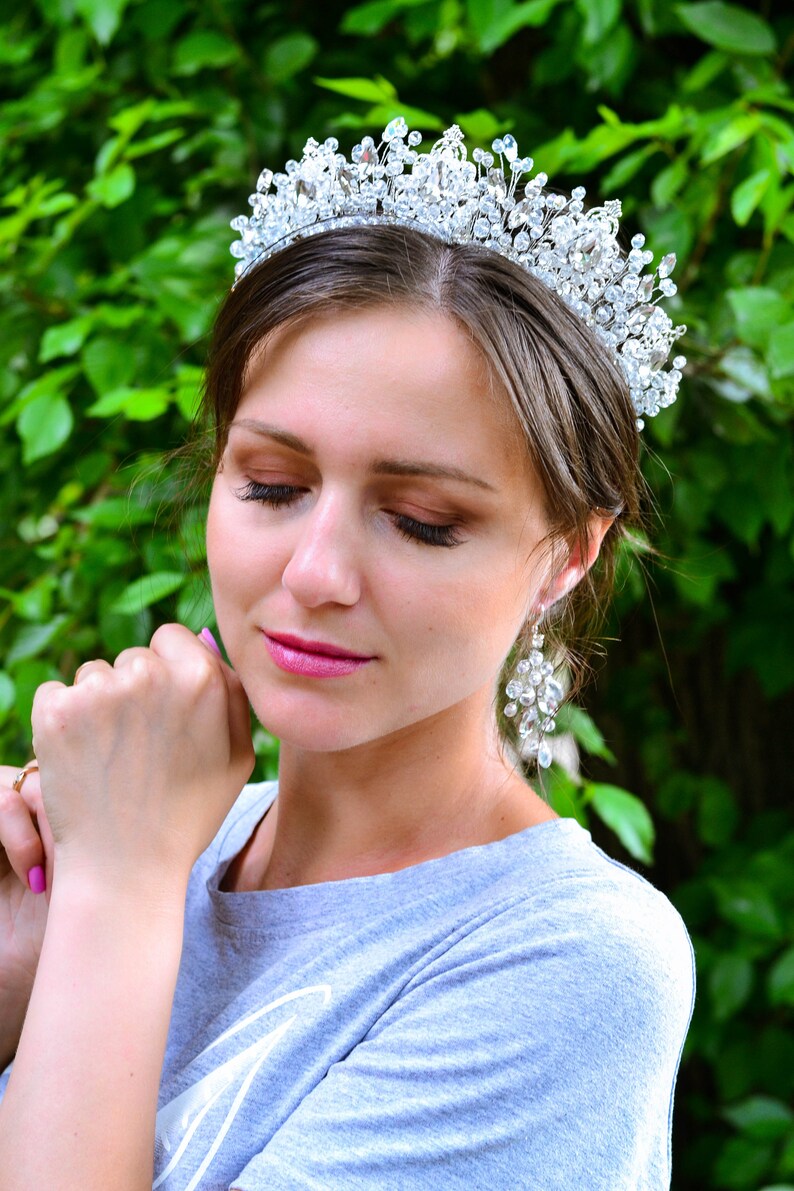 Wedding Crystal Royal Tiara and Delicate Wedding Earrings - Etsy
