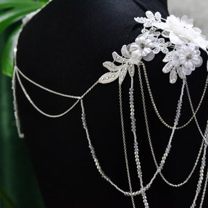 Delicate Shoulder Necklace for Bridal With Flowers and Long Pearls Vine ...