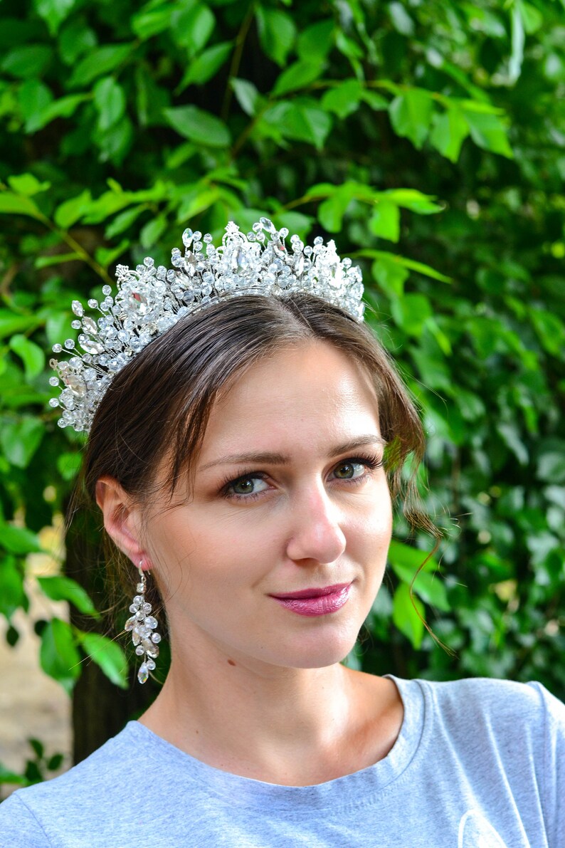 Wedding Crystal Royal Tiara and Delicate Wedding Earrings - Etsy
