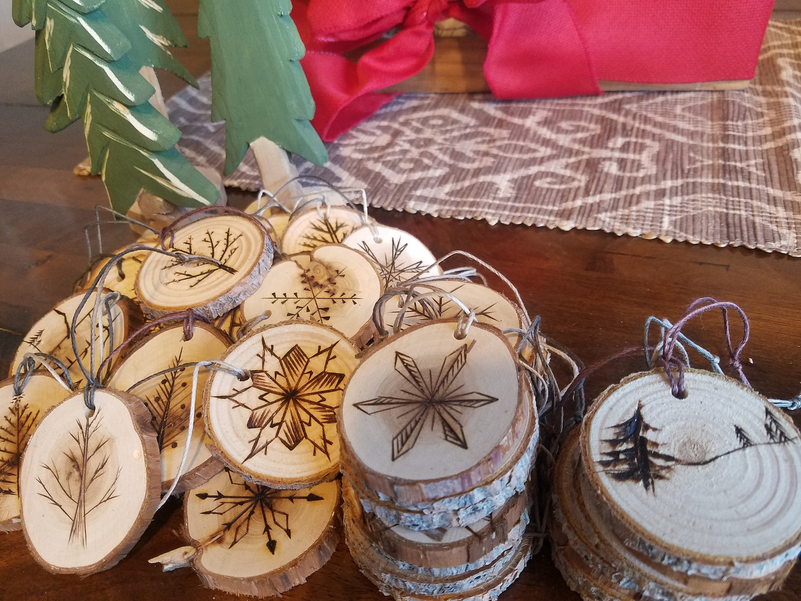 12 Rustic Wood Christmas Tree Ornaments - Etsy