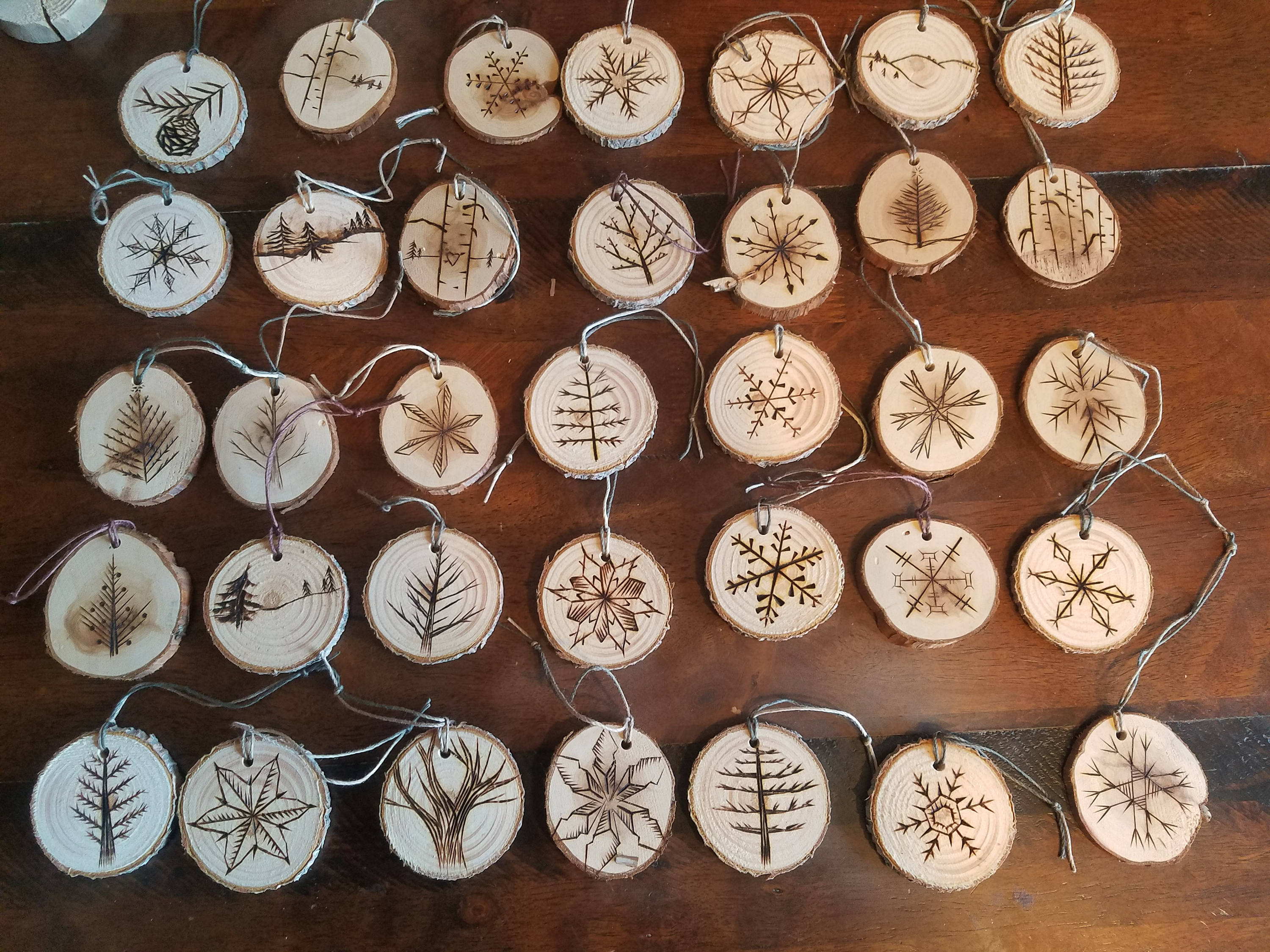 12 Rustic Wood Christmas Tree Ornaments - Etsy