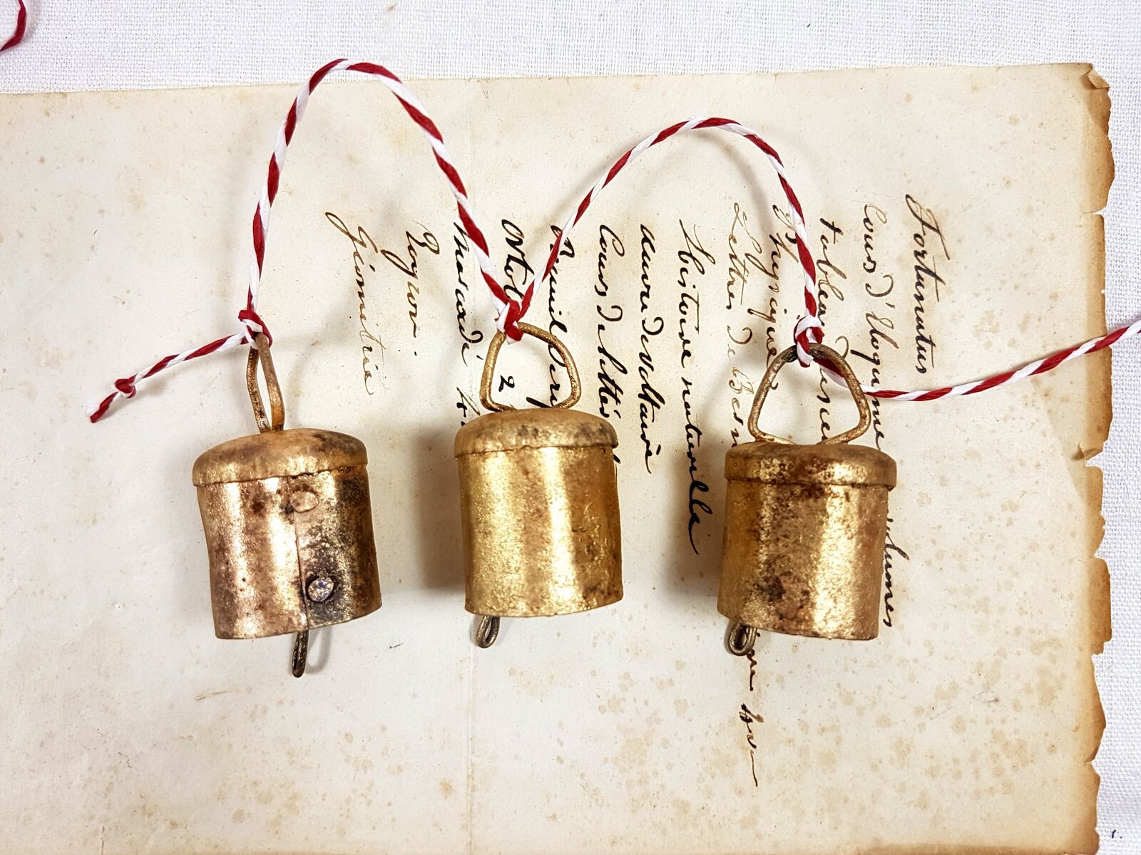 1 String With 3 Cow Bells Bronze Carillon Small Windchime - Etsy