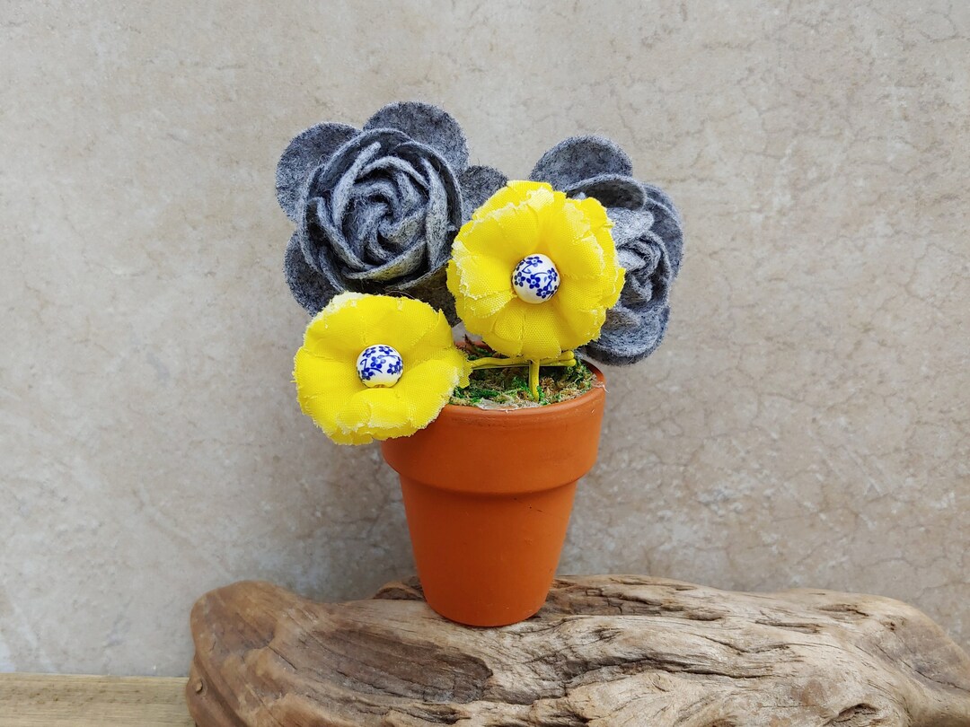 Flower Bobby Pins. Felt Rose Bobby Pins. Gray and Yellow Bobby Pins ...