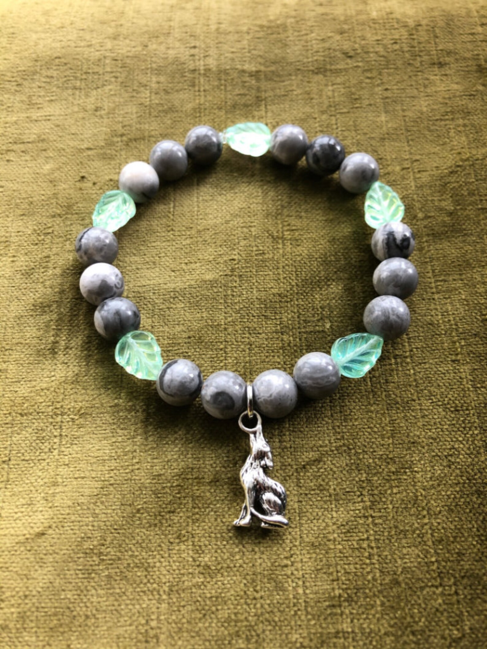 Wolf Bracelet Beaded Howling Wolf Bracelet With Grey Scenery - Etsy