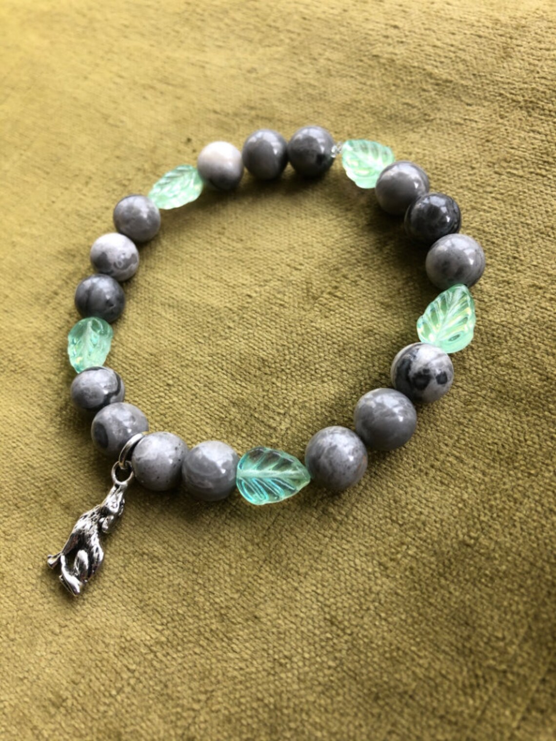 Wolf Bracelet Beaded Howling Wolf Bracelet With Grey Scenery - Etsy