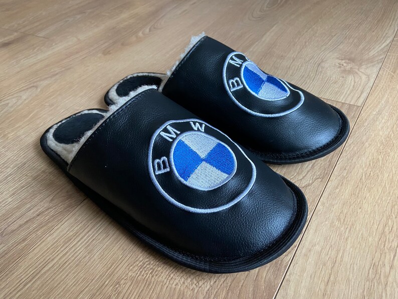 Personalised Business Slipper With Embroidered Logo for Men - Etsy