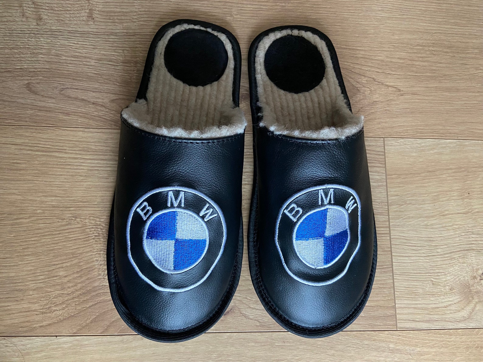 Personalised Business Slipper With Embroidered Logo for Men - Etsy