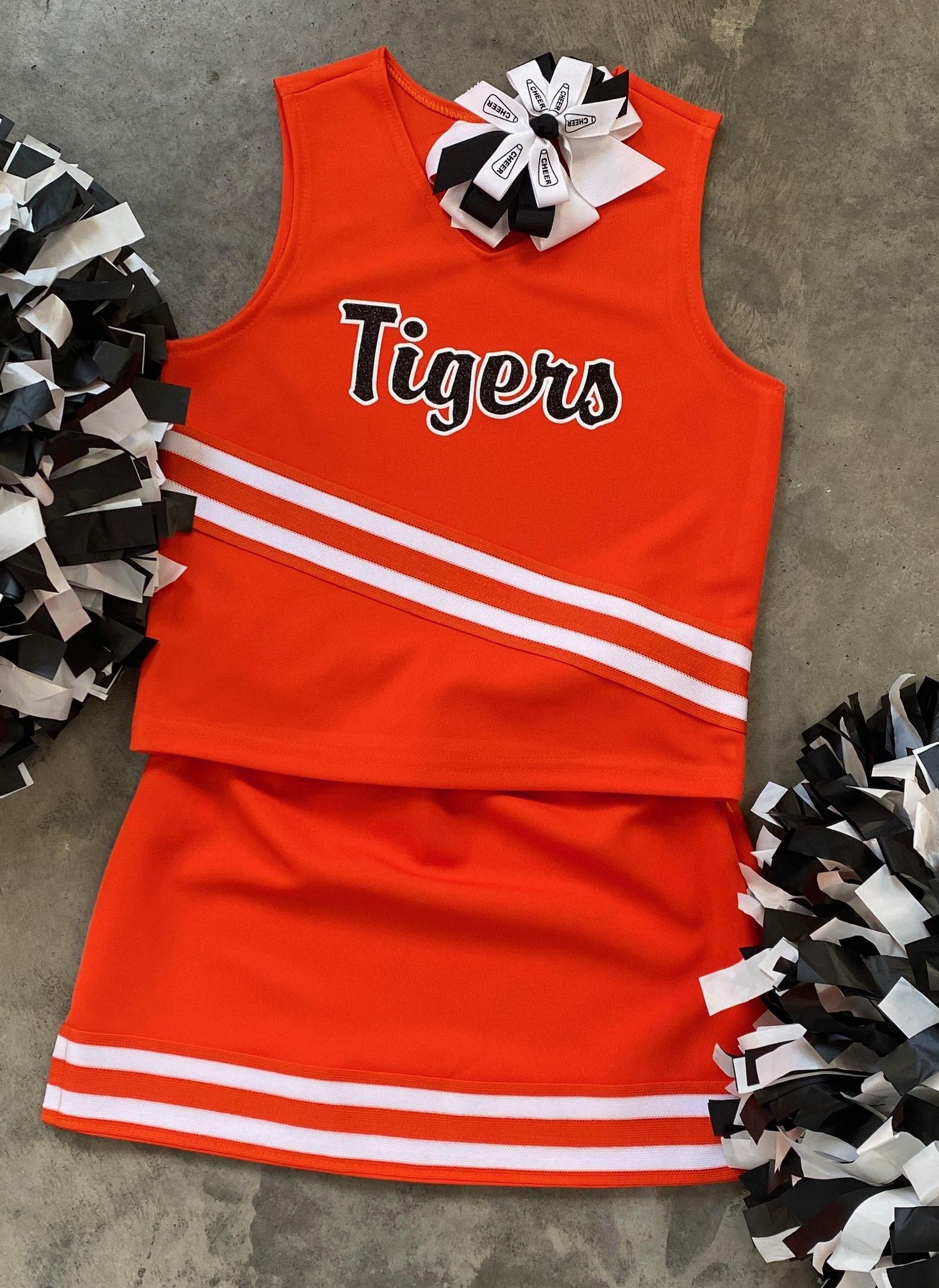 Girls Cheer Outfit, Girls Cheer Uniforms, School Spirit, Cheer Uniform ...