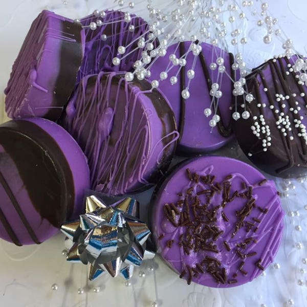 Covered Oreo Cookie - Etsy