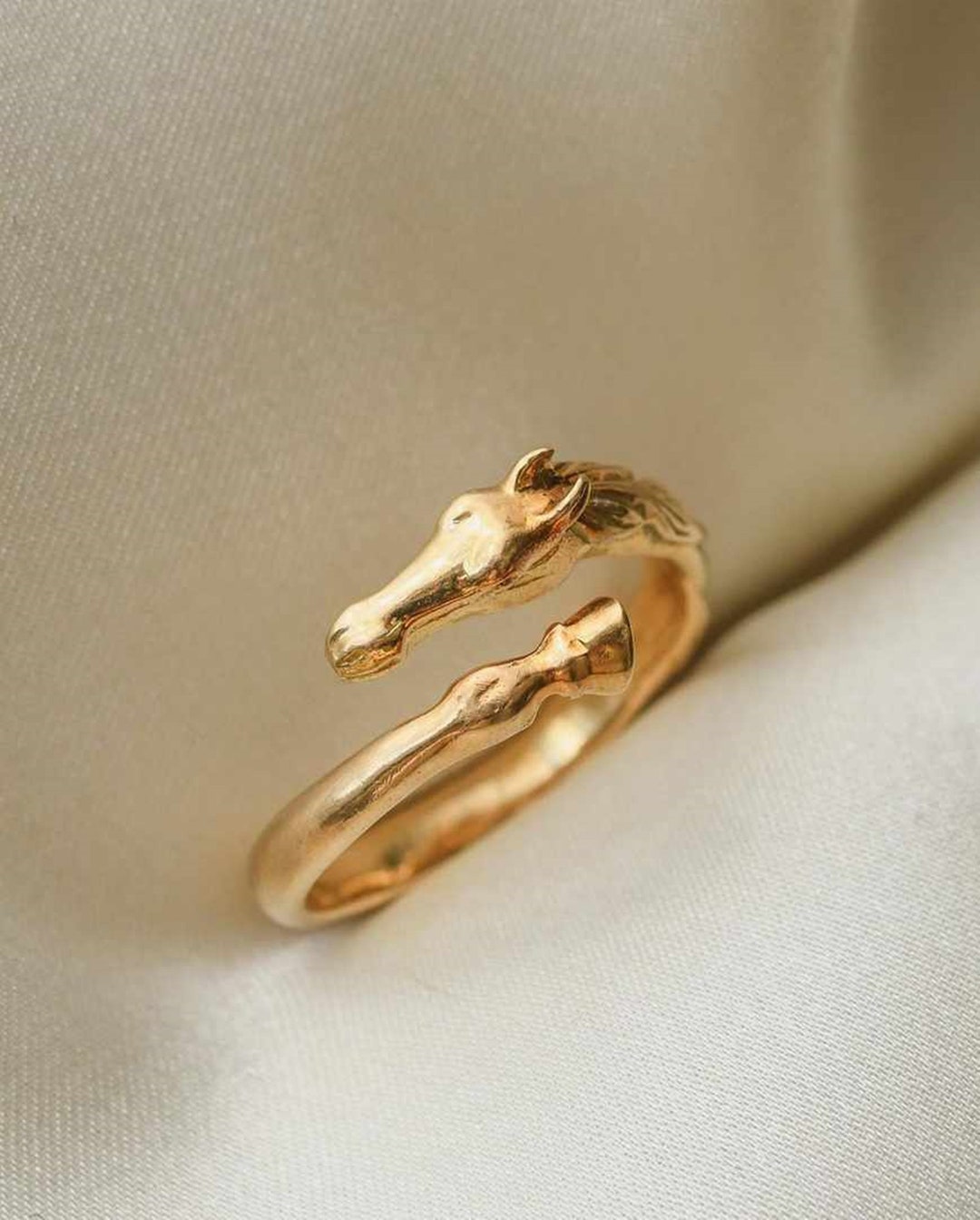 Horse Inspired Minimalist Ring, Finger Wrap Ring, 14K Yellow Gold Women ...
