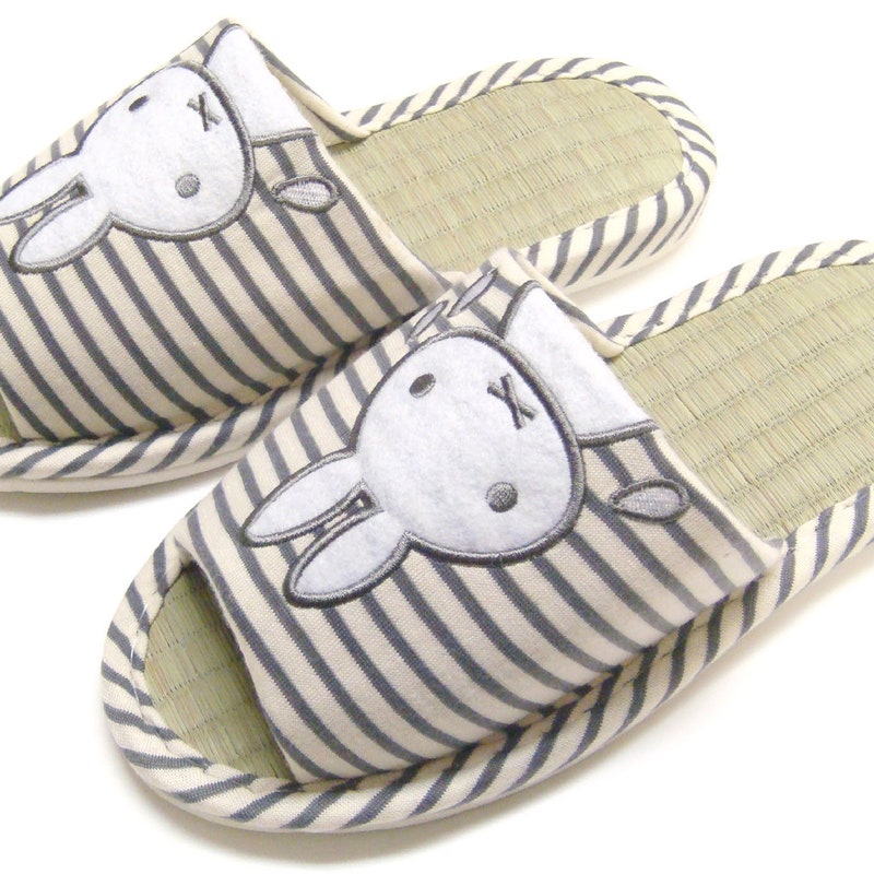 Japanese Slippers - Etsy