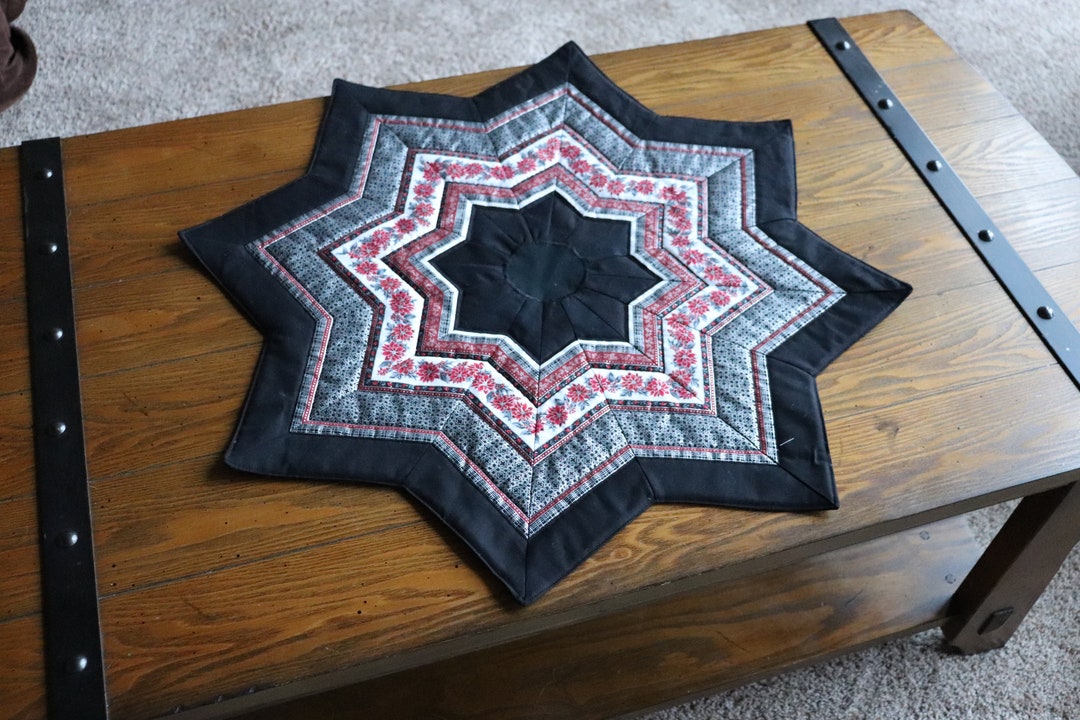 Classy Christmas Large, Dramatic Star-shaped Topper Silver Metallic ...