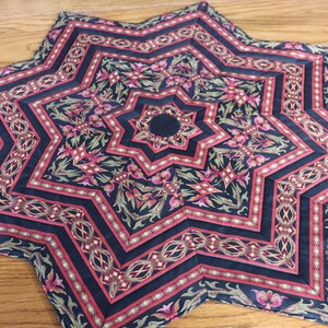 Dramatic Star Topper Extra-large Star Shaped Table Topper Beautiful ...