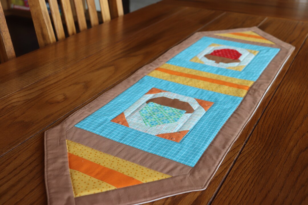 Handmade Quilted Acorn Table Topper: Fall Colors, 13" X 42" - Etsy