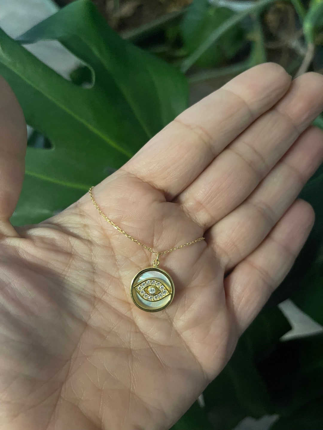 Evil Eye Necklace / Mother of Pearl Evil Eye Necklace / Gold - Etsy