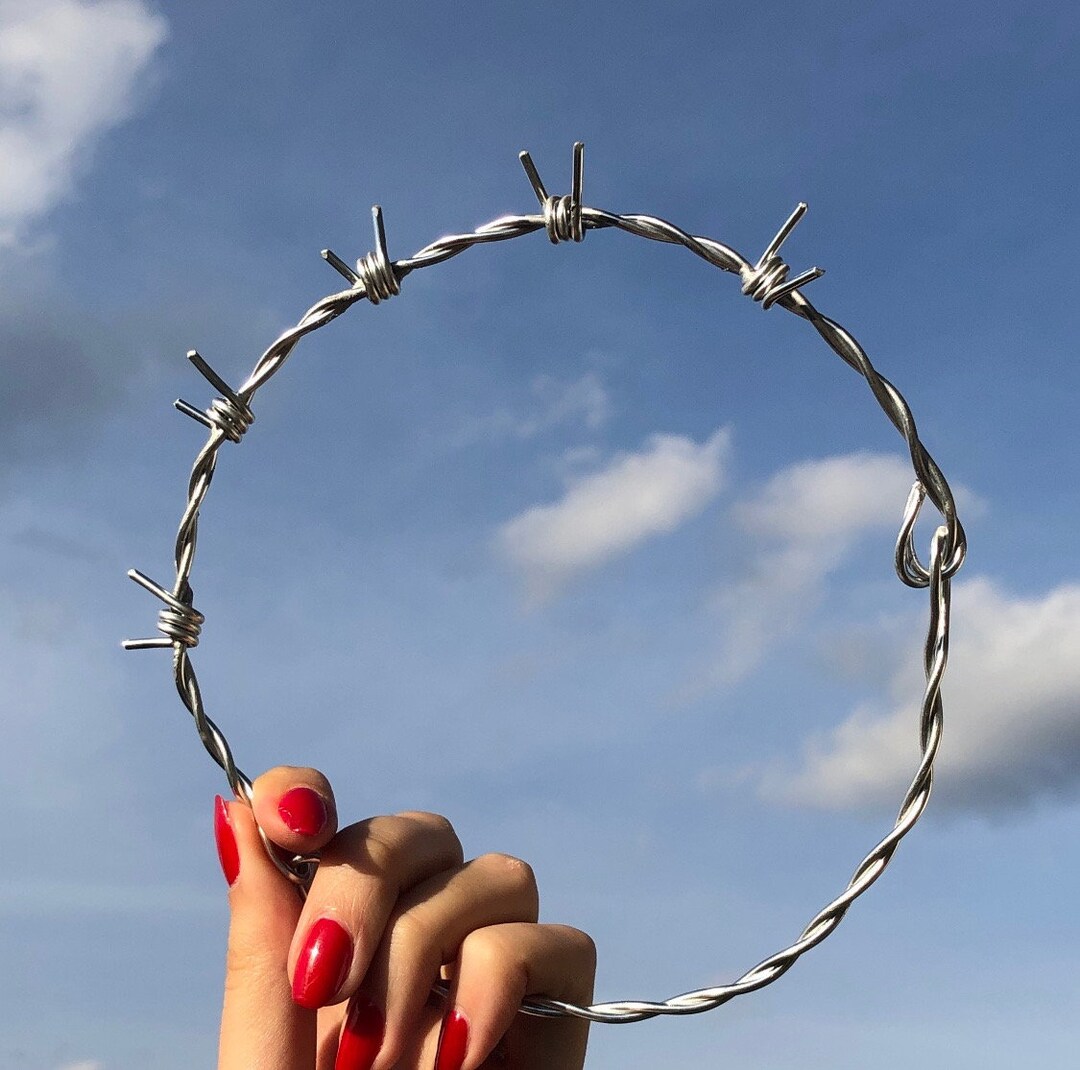 BARBED WIRE COLLAR - Etsy