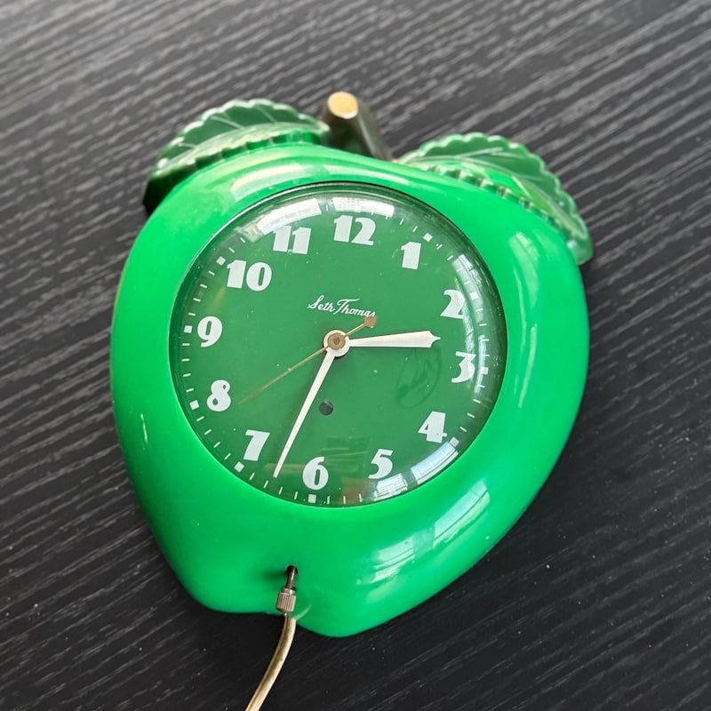 Apple Green Wall Clock - Etsy