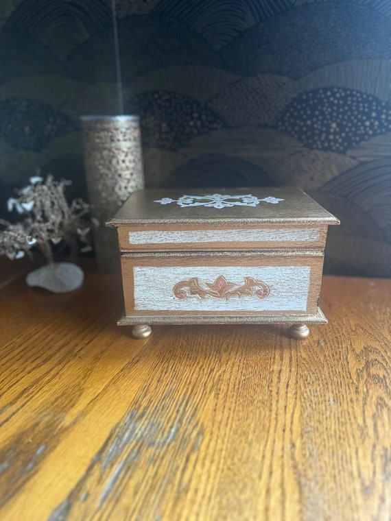 jewelry box wooden and - Gem