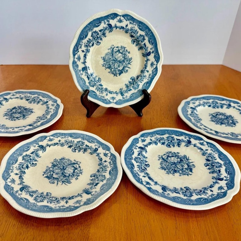 Tulip Porcelain Plates - Etsy