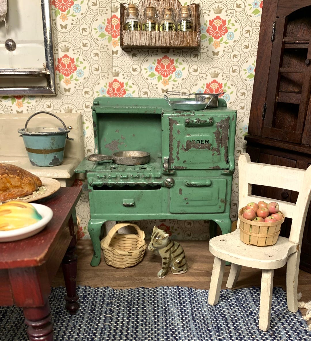 Miniature Arcade Stove, Cast Iron Roper Gas Cook Stove , Antique From ...
