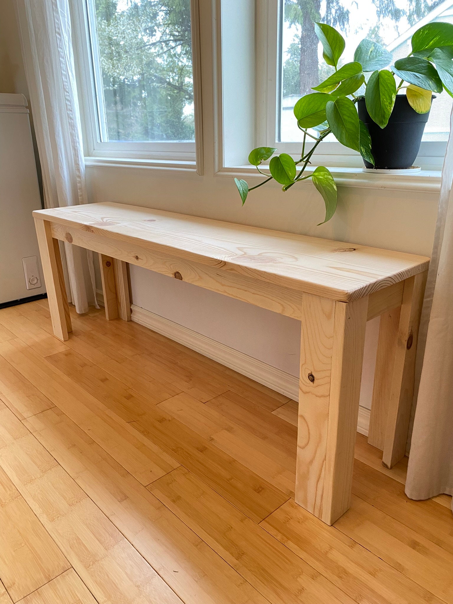 Classic Minimalist Bench. Simple Bench Plans. Entry Level Build. DIY ...