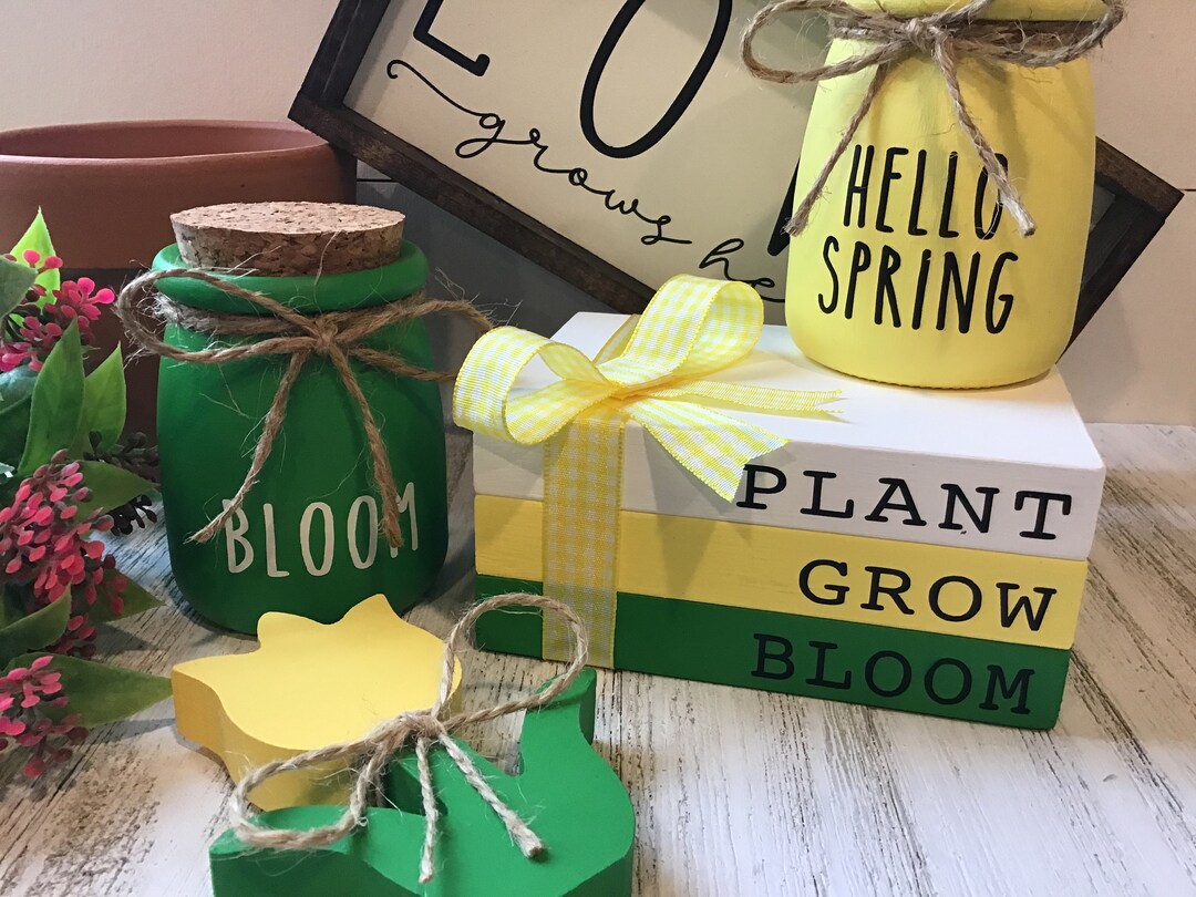 Spring / Garden Mini Book Stack | PLANT GROW BLOOM | Tiered Tray Mini ...