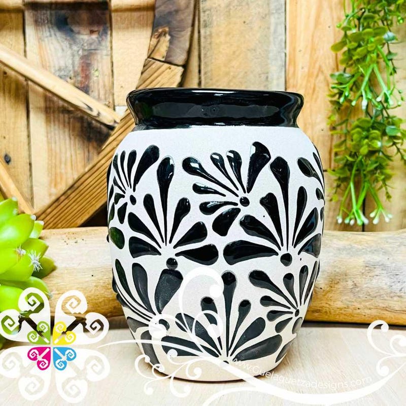 Barro Vase Black - Etsy