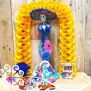 Medium Paper Mache Day of the Dead Decor Catrina Statue Mexican Catrina ...