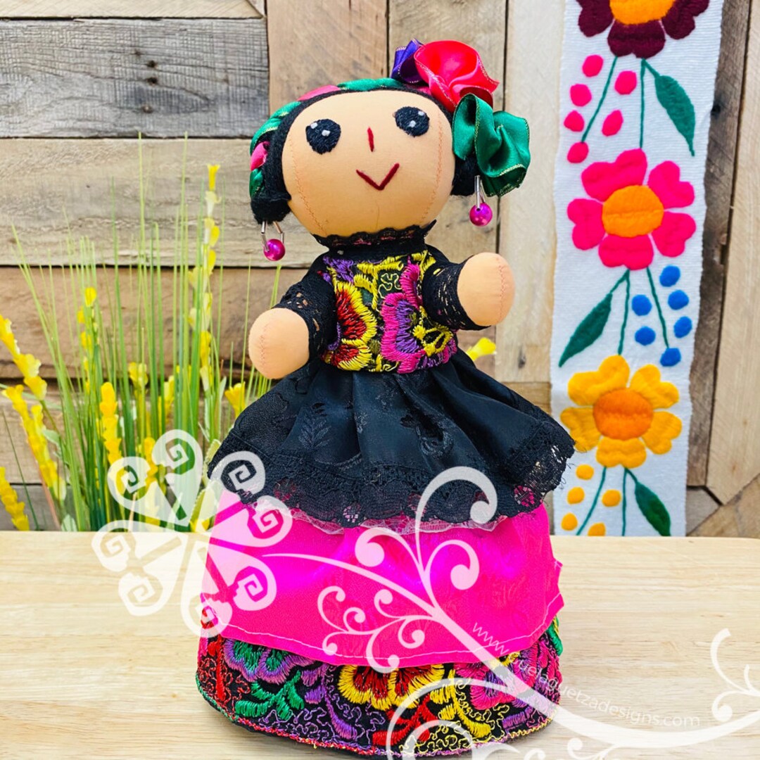 Chonita Chiapaneca Mexican Otomi Doll - Handmade Mexican Doll - Lele ...