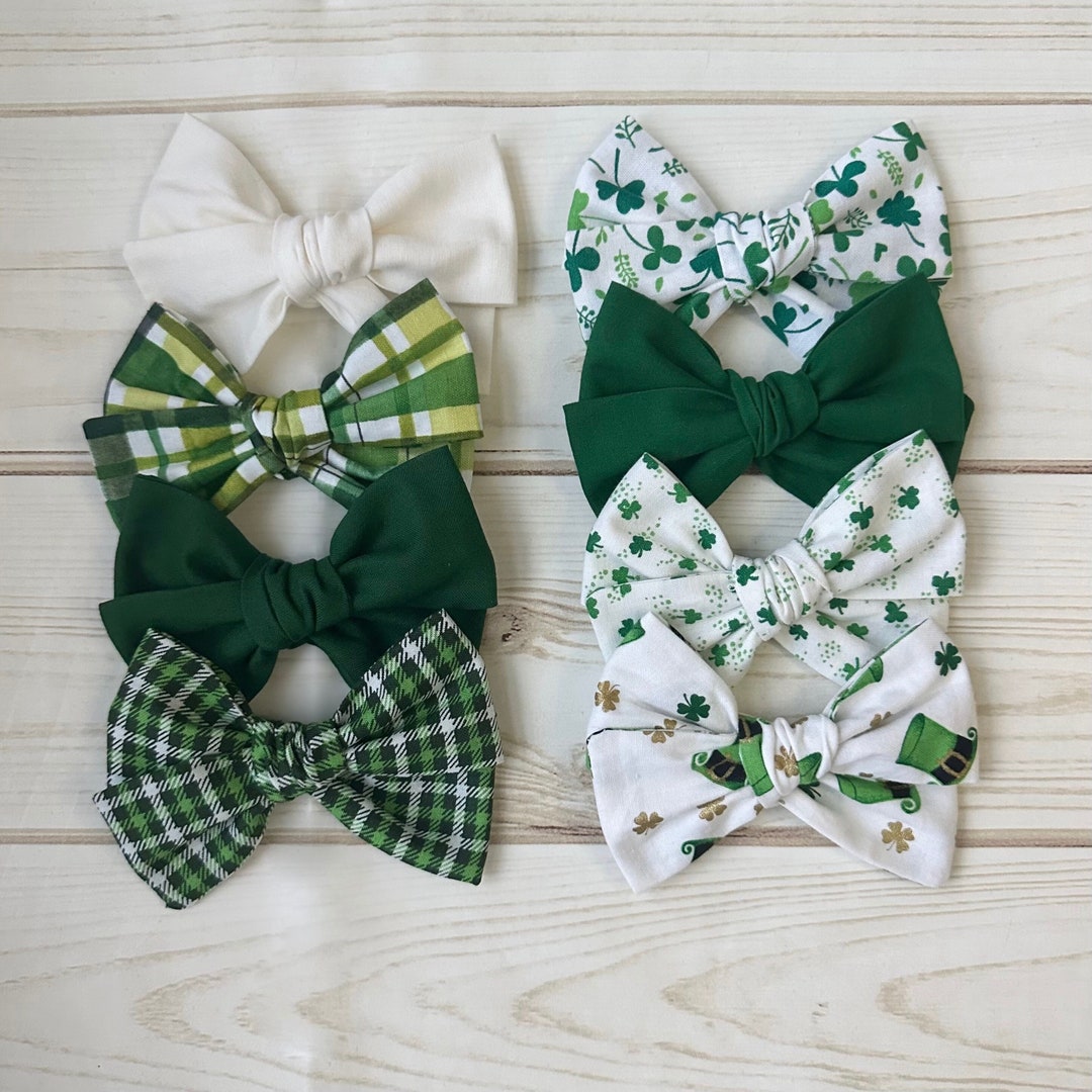 St Patricks Day Hair Bow, Clover Bow, Shamrock Bow, Kelly Green Hair ...