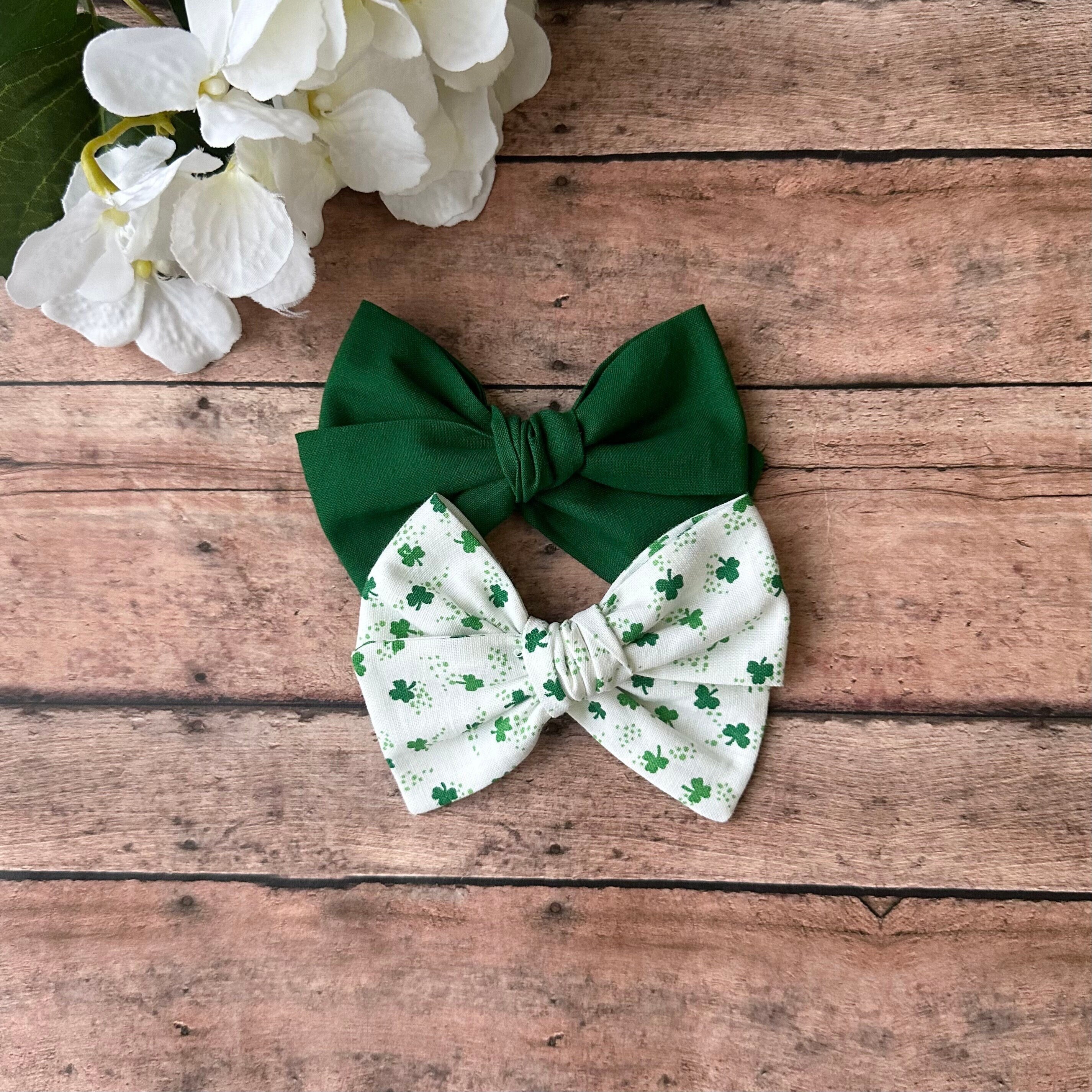 St Patricks Day Hair Bow, Clover Bow, Shamrock Bow, Kelly Green Hair ...