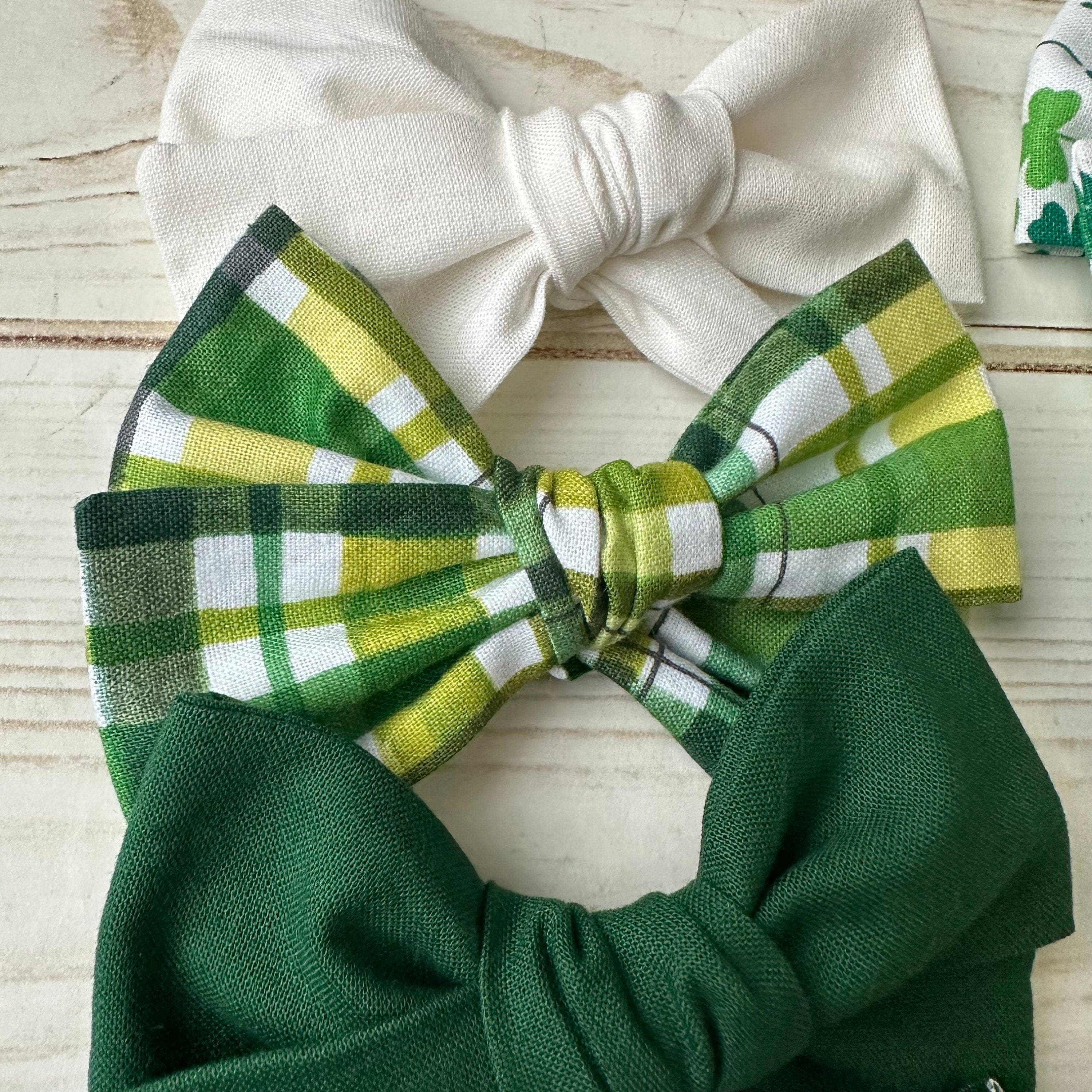 St Patricks Day Hair Bow, Clover Bow, Shamrock Bow, Kelly Green Hair ...