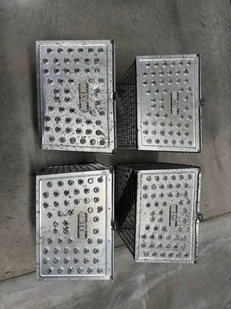 4 Vintage LYON Wire Industrial Locker Room Gym Baskets/bins Made in USA ...